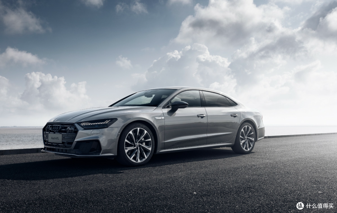 上汽奥迪A7L全面评测：豪华设计与强劲动力的完美结合_轿车_什么值得买