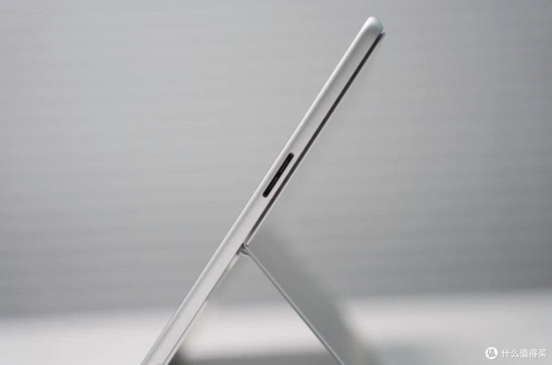 内行评测：移动办公的绝佳拍档！微软Surface Pro 11体验详评_普通笔记本_什么值得买