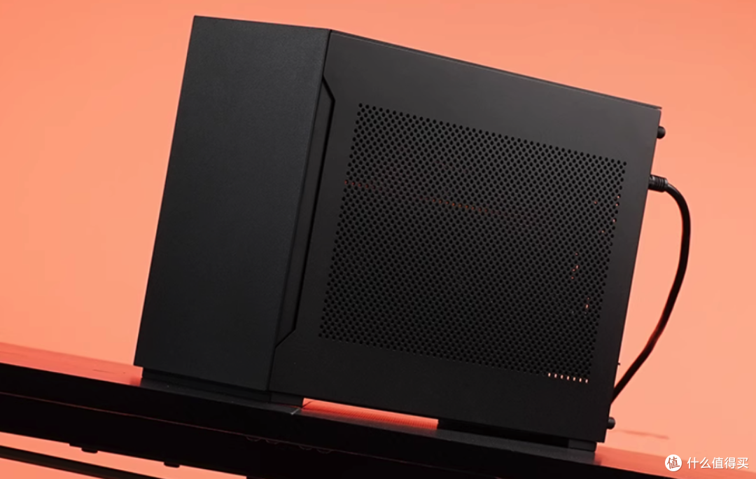 【血赚清单】618 ITX装机必看：颜值过高，我要拎着它上下班！_机箱_什么值得买